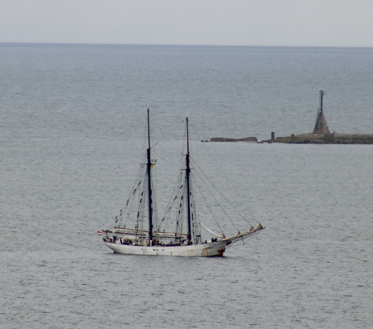 SAILING CARGO VESSEL THE AVONTUUR